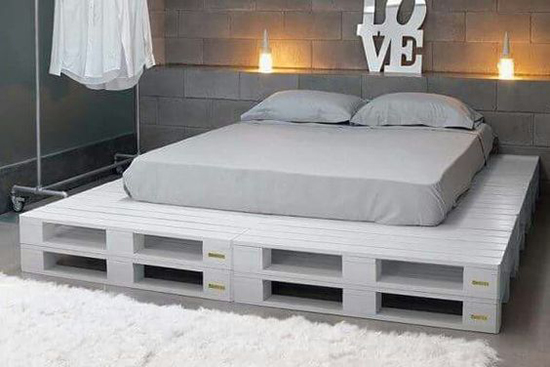 DIY Pallet Beds